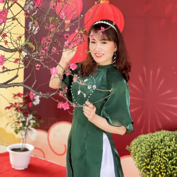 Cô Vũ Thị Huệ – Sao Mai – Marie Curie